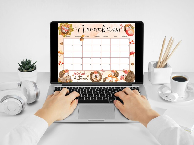 EDITABLE November 2024 Calendar, Beautiful Autumn With Cute Hedgehog ...