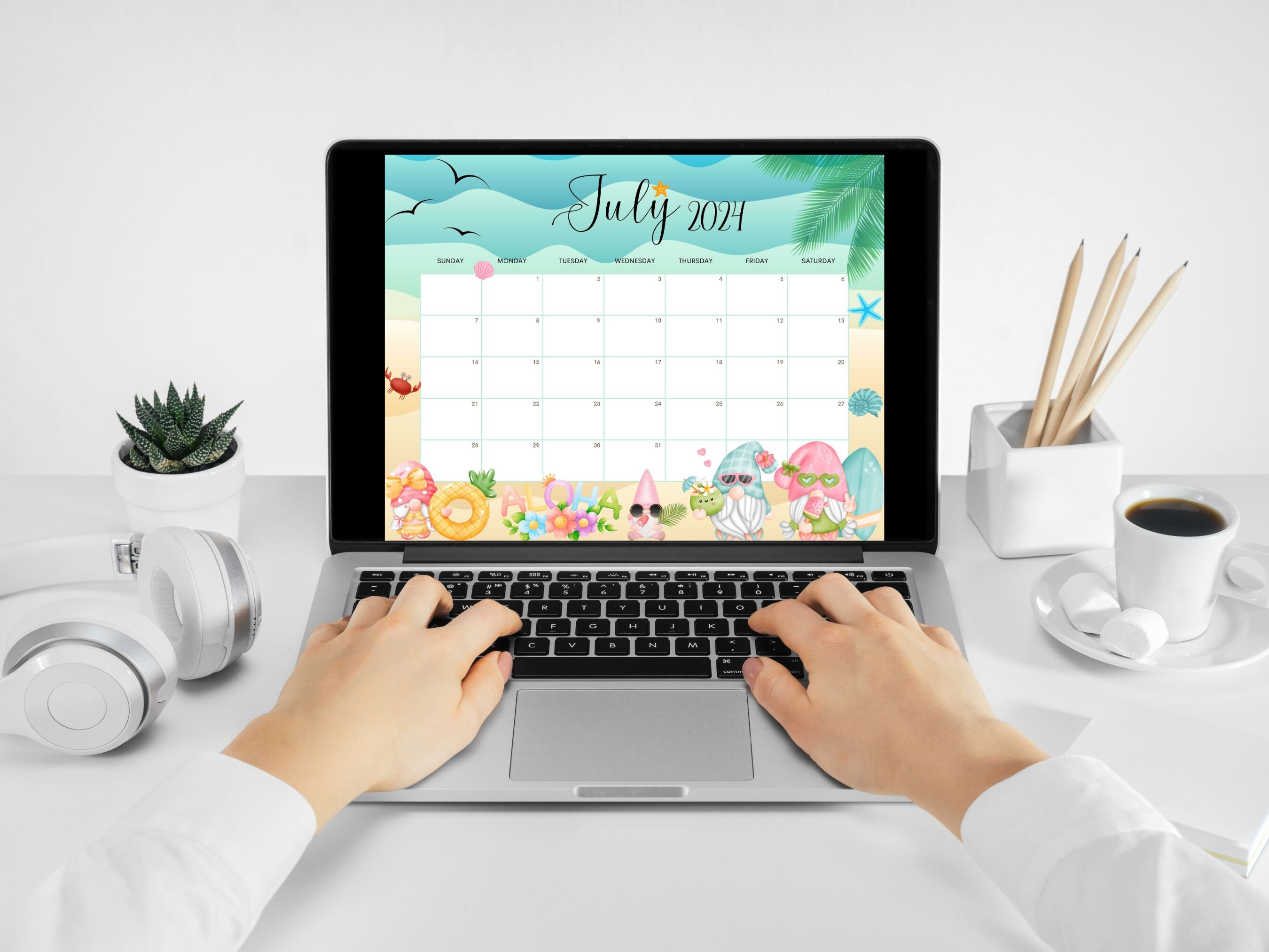 EDITABLE JULY 2024 Calendar, Relaxing Summer at the Beach With Cute ...