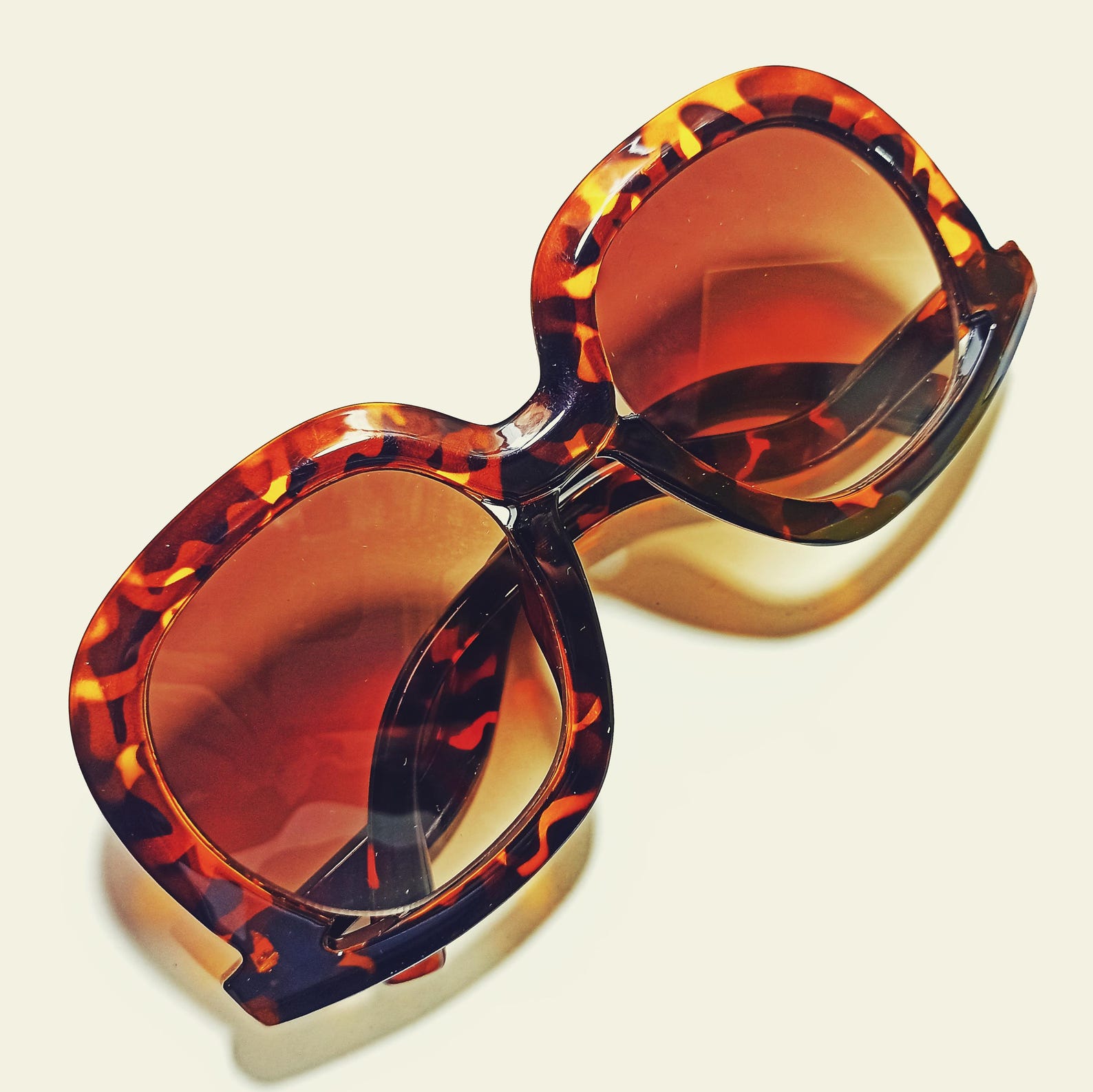 Retro Vintage Style 1960s Brown Round Shaped Oversized Sunglasses - Etsy