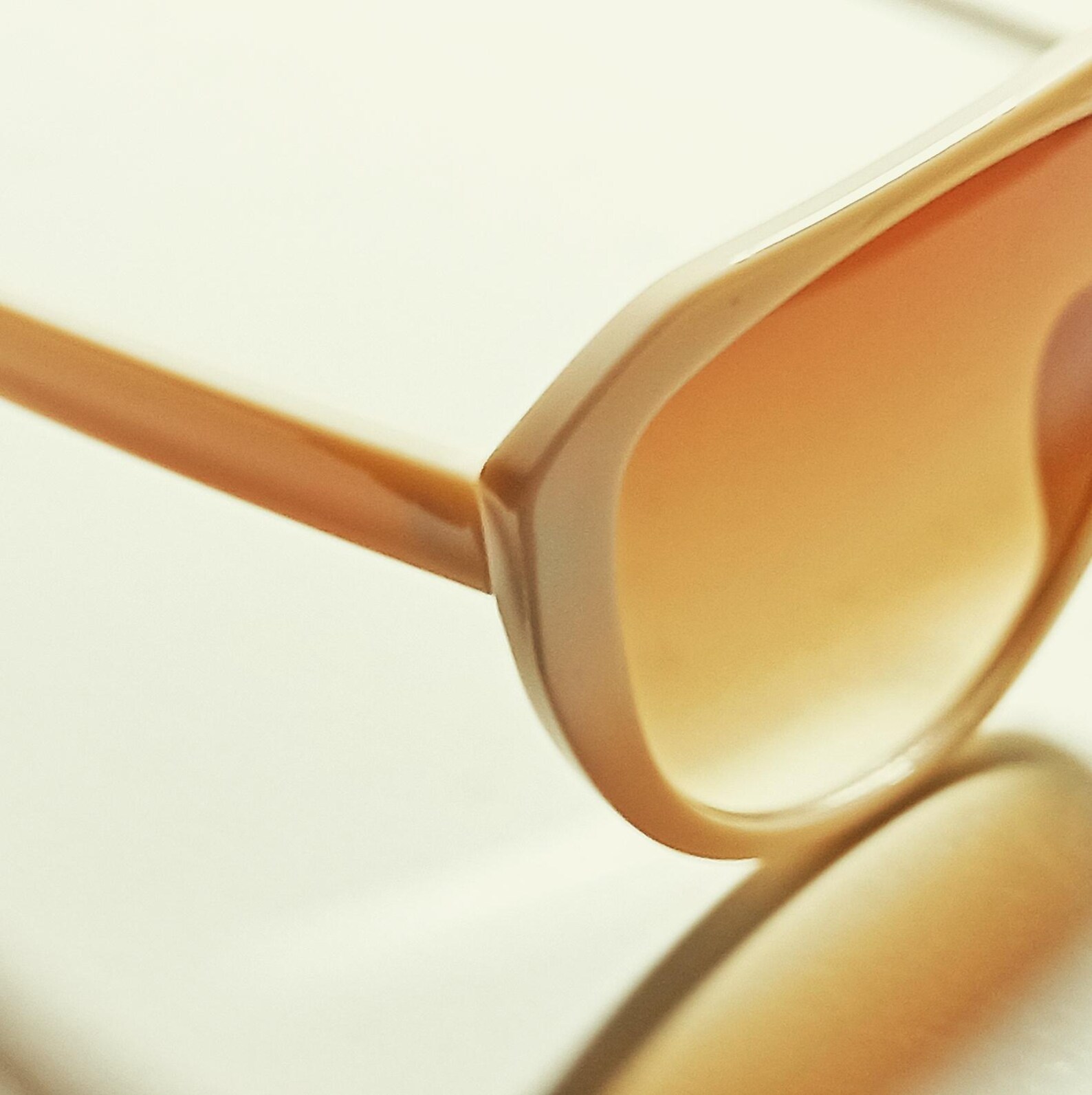 1970s Vintage Style Old Look Nostalgia Ultra Oversized Sunglasses - Etsy