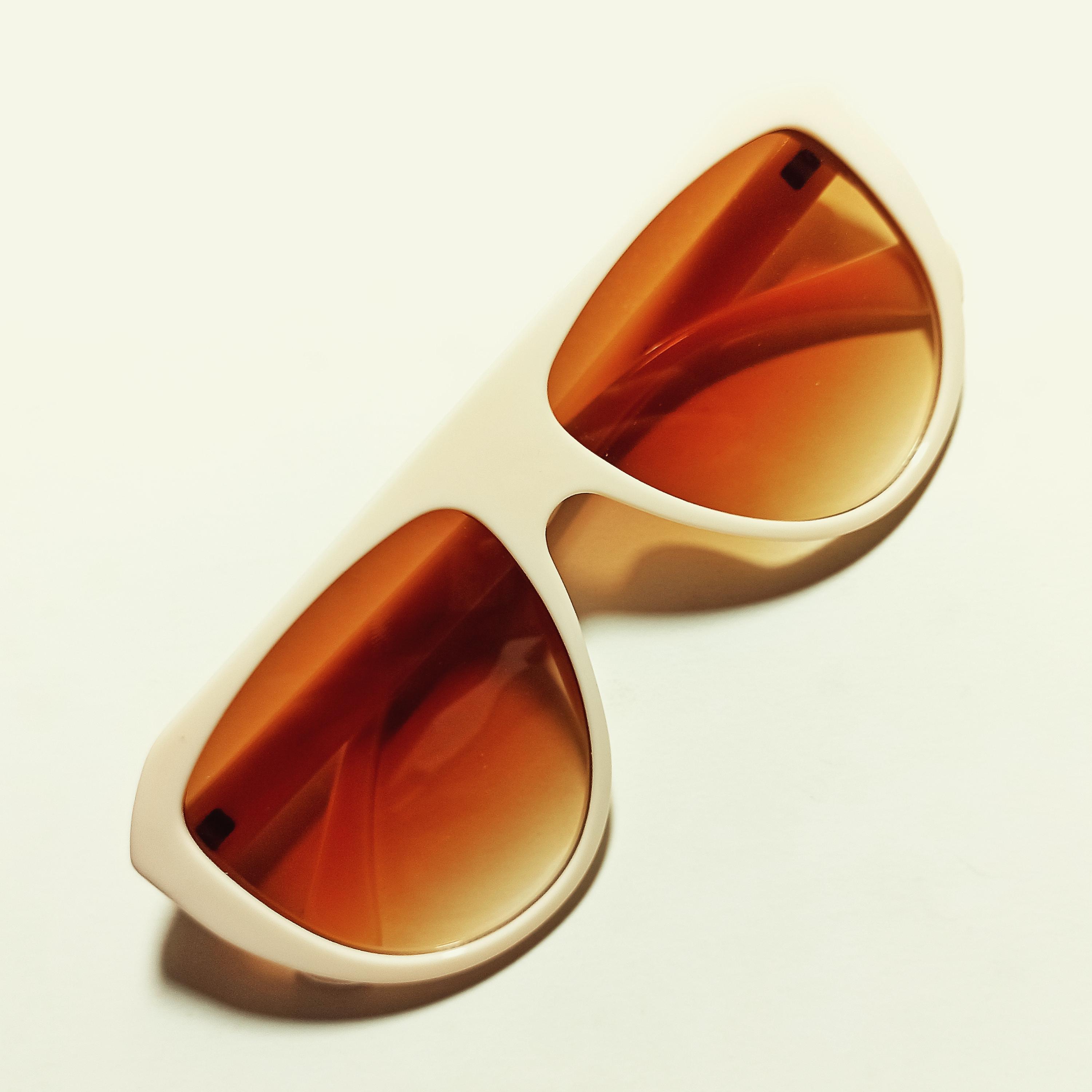 1970s Vintage Style Old Look Nostalgia Ultra Oversized Sunglasses - Etsy