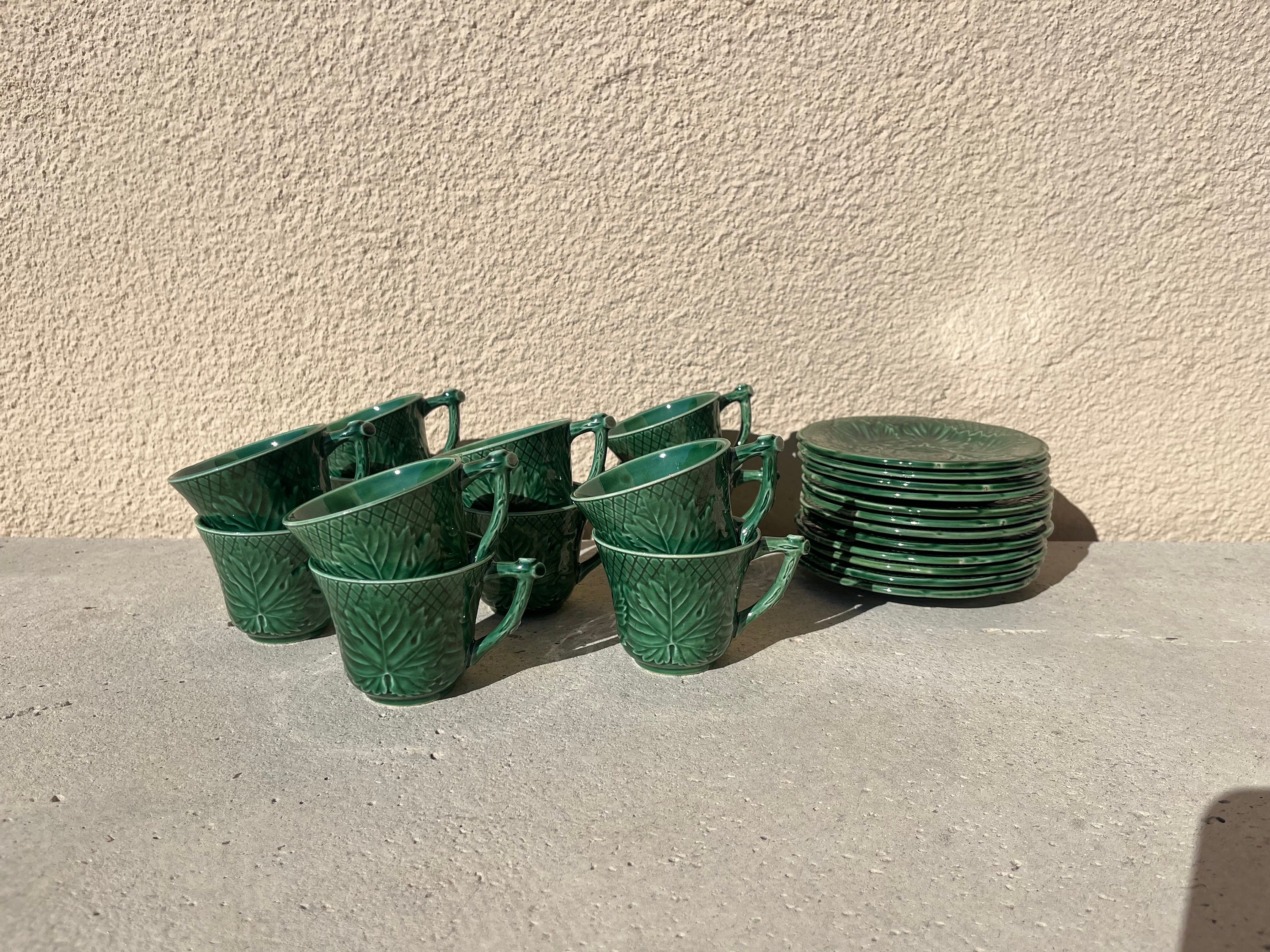 12 Cups & Saucers From GIEN France Creation Primefleur Vert. Majolica ...