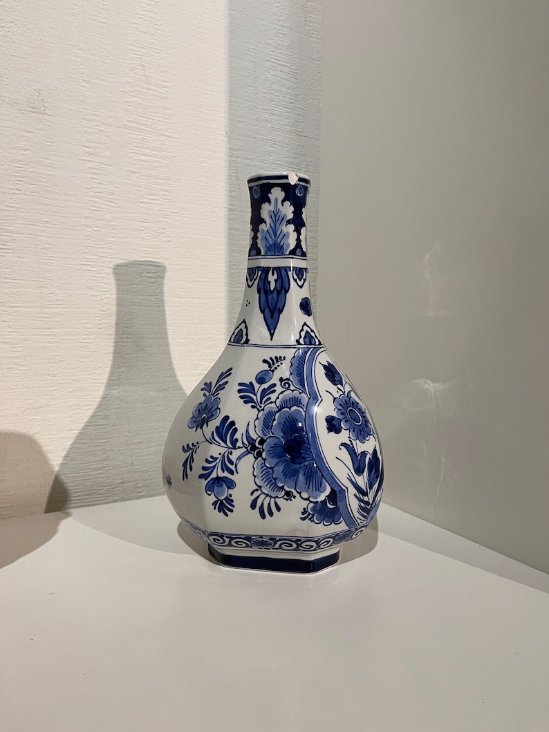 Royal Delft Antique De Porceleyne Fles Delft Blue Peacock Belly Vase 1927 Royal Delft Vase ...