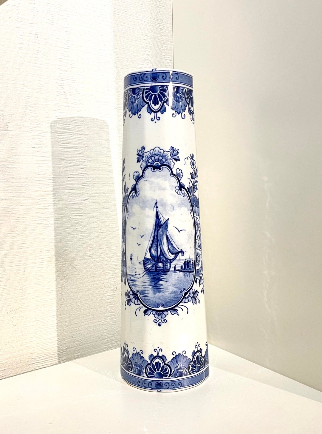 Vintage Delft Hand-painted Vase, Blue and White Traditional Dutch Motif ...