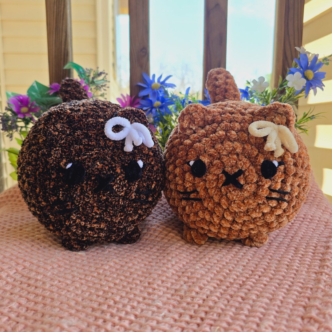 Crochet Cat Loaf Plushie - Soft Chunky Cat Velvet Stuffed Animal - Etsy