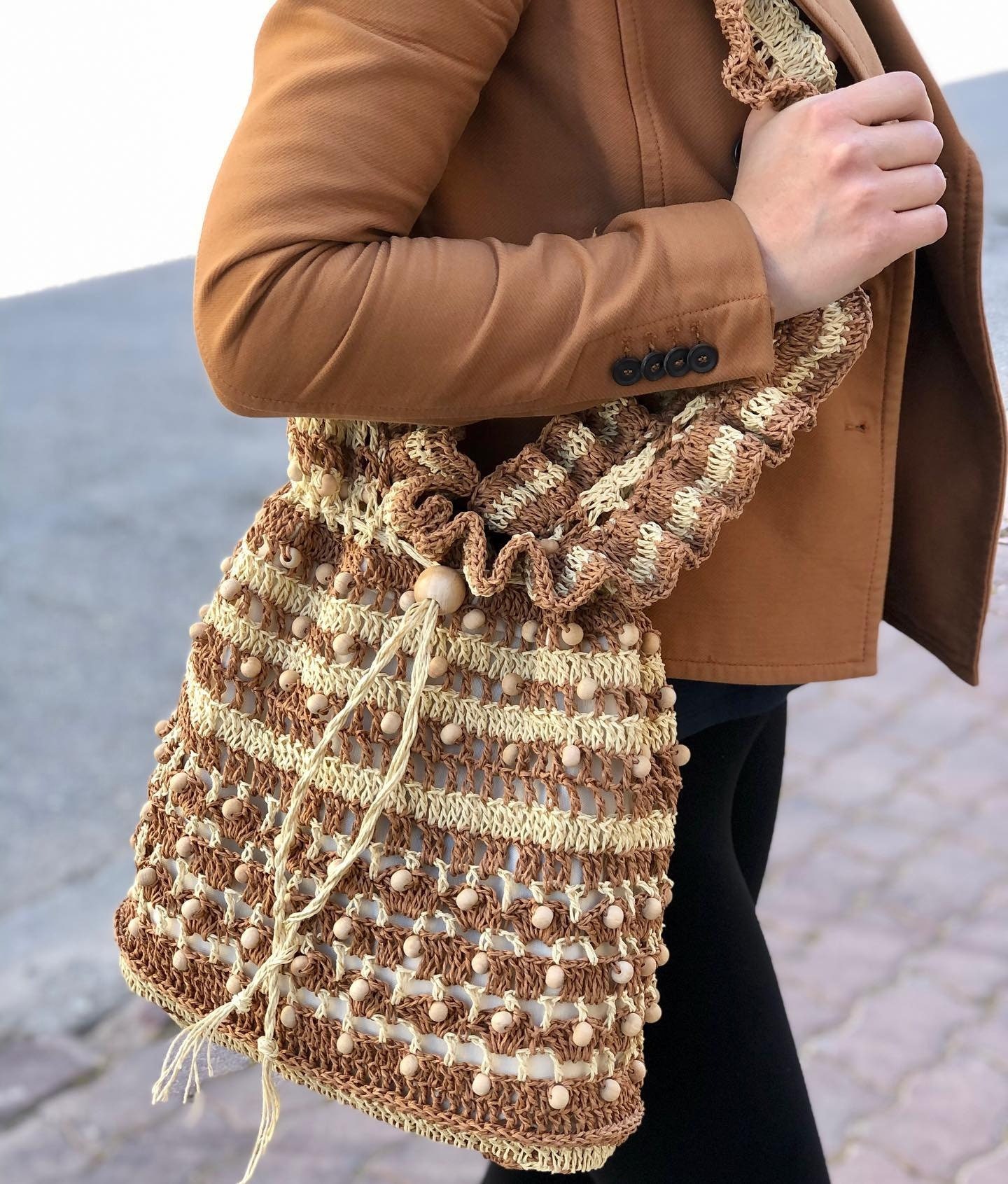 Non-clumping Yarns, Colored Yarn Models, High Quality Yarns, Sweaters ...