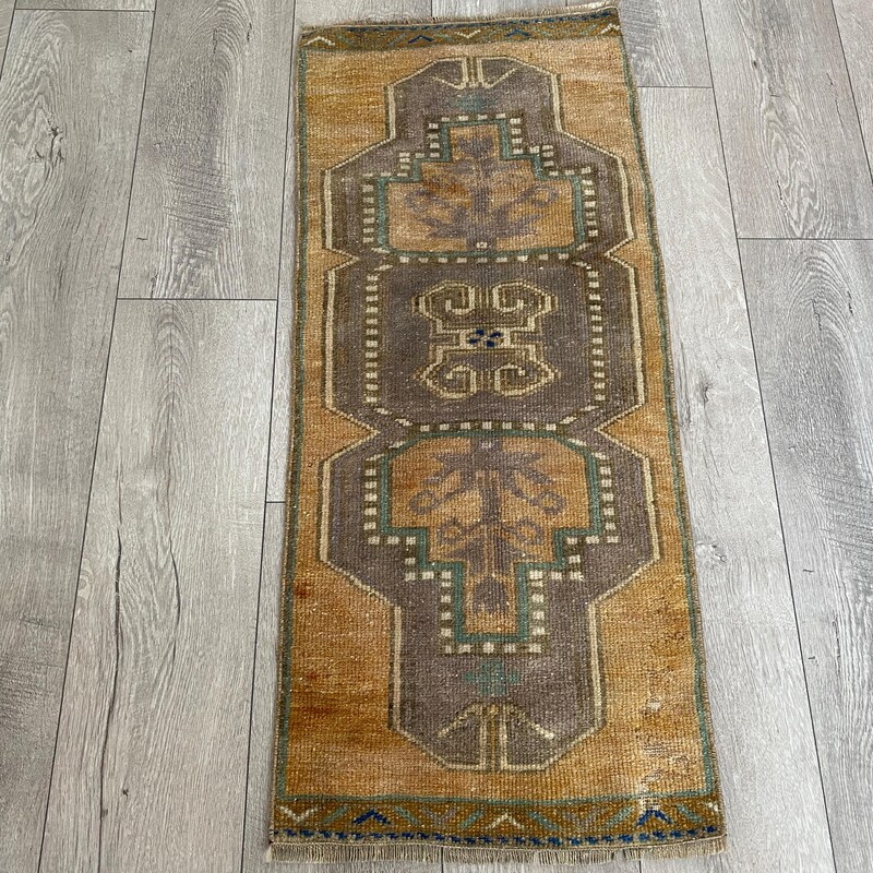 2x4 Runner Rug - Etsy