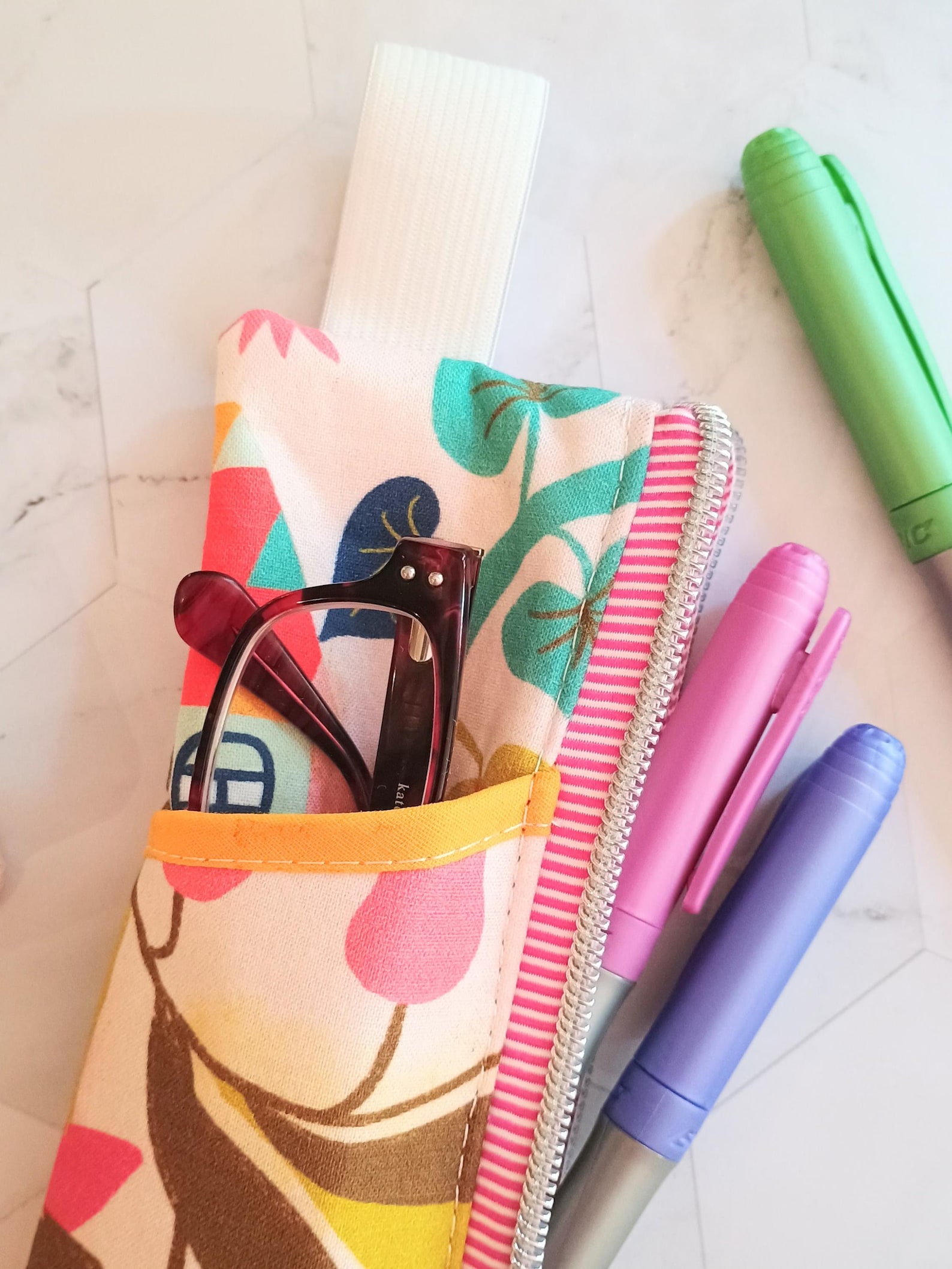 Ruby Notebook Pouch: Elastic Pencil Bookmark Sewing Pattern (PDF and ...