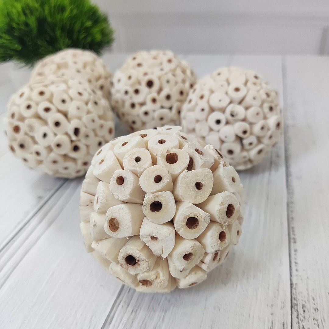Natural Bird Toys Sola Wood Atta Ball SALE ON 6 Cm Foraging, Chewable ...