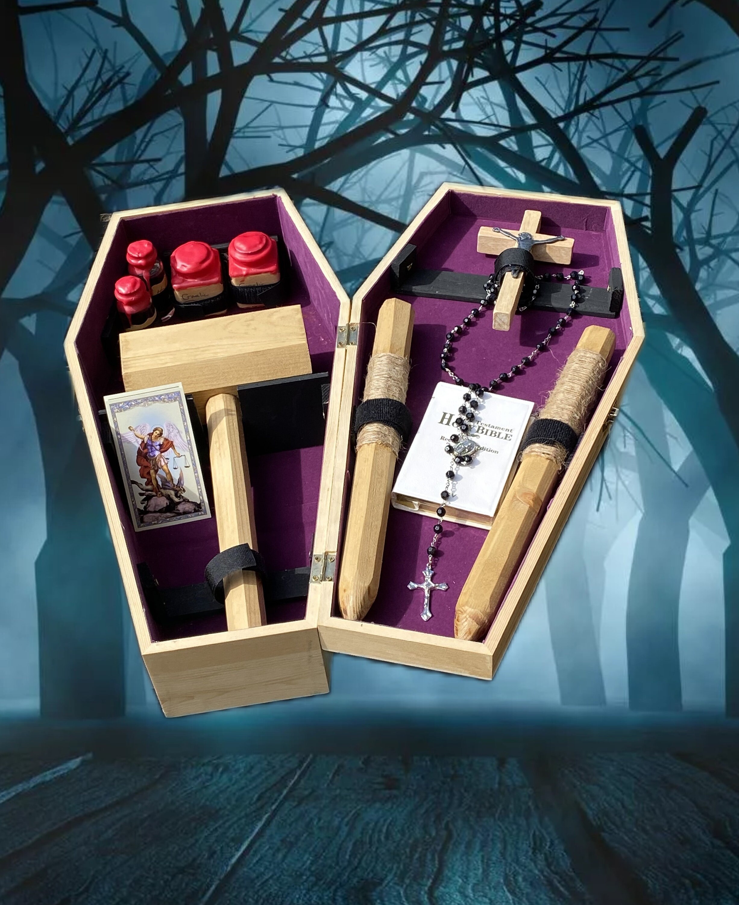 Vampire Hunter's Kit With Green Lining - Etsy