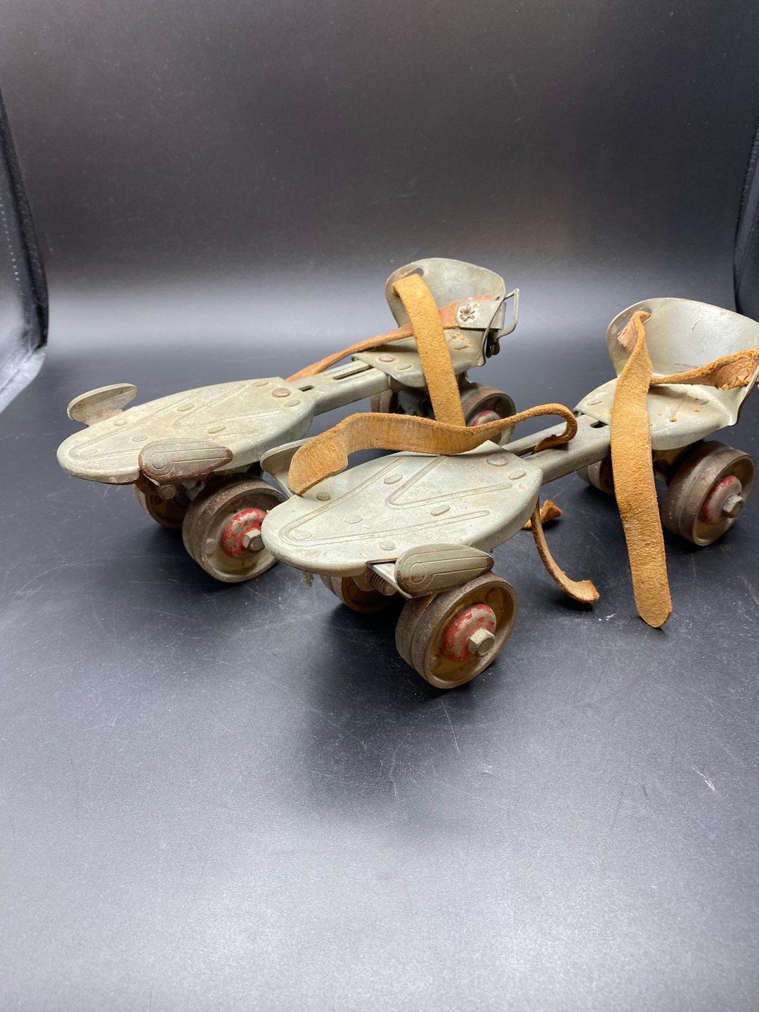 Vintage Wards Speedline Rollerskates 1950’s - Etsy