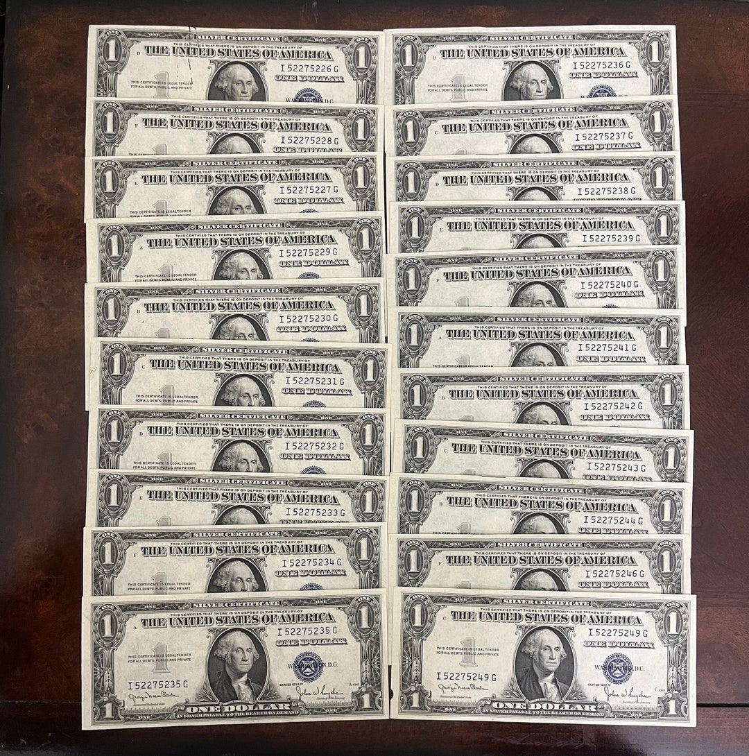 1935 TWO NOTES 1 Dollar Silver Certificate Old US Paper Money Crisp ...