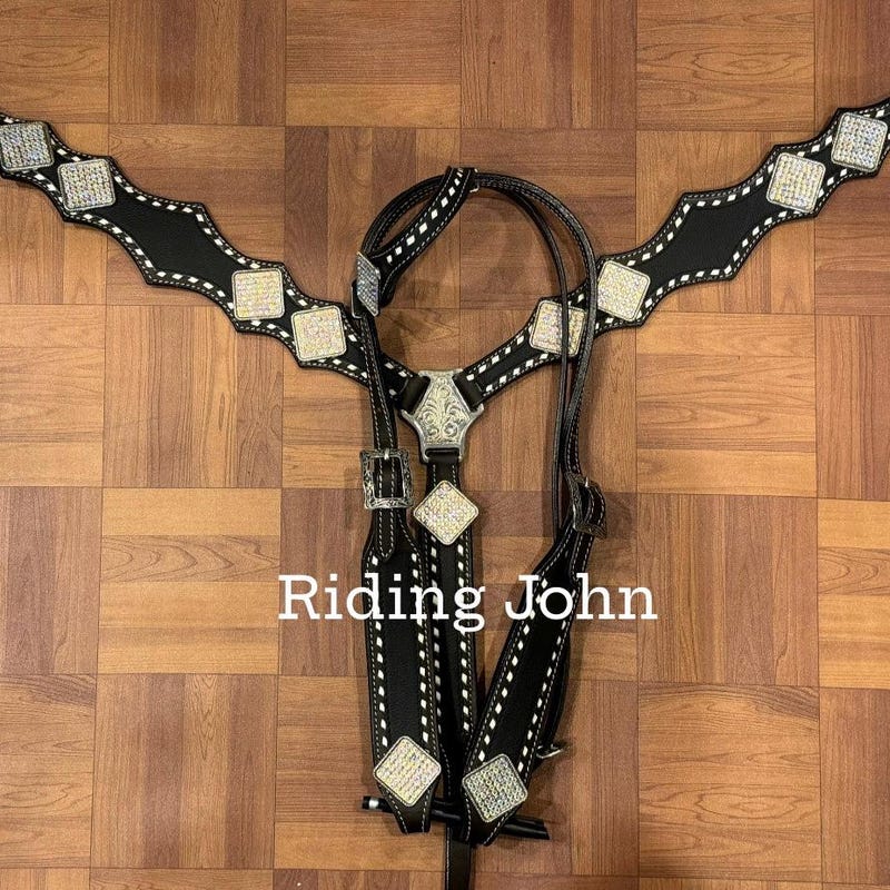 Horse Breast Collar - Etsy