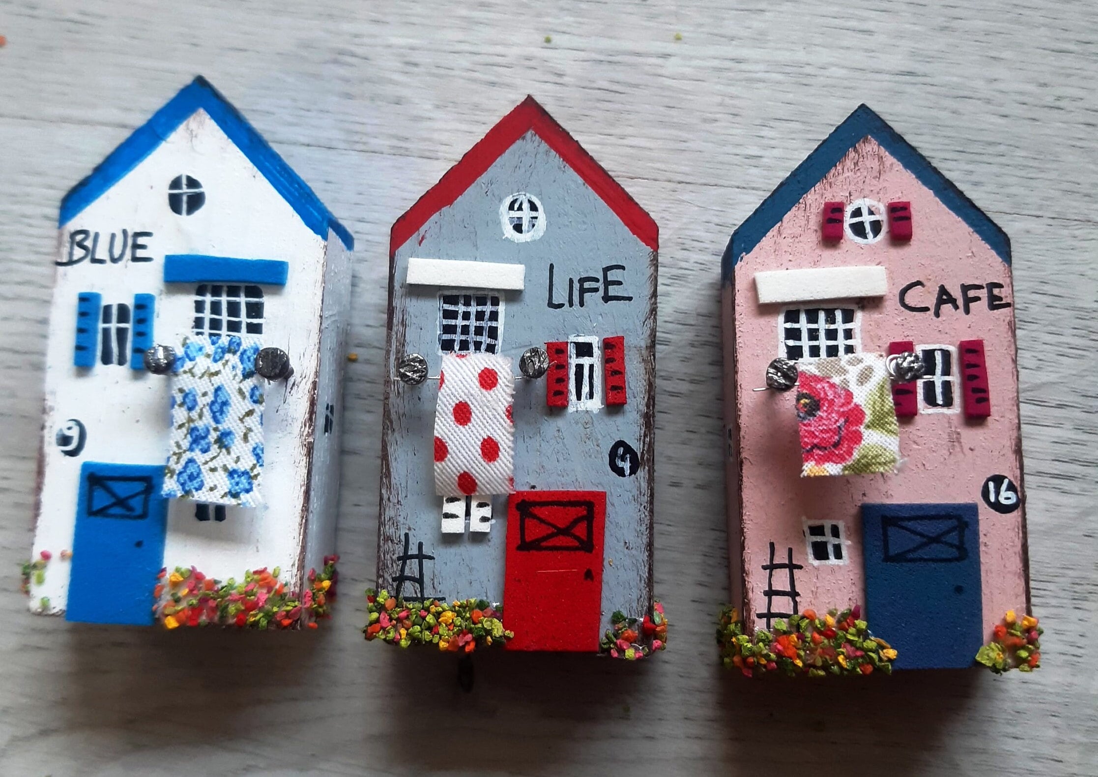 Three Set Creative Magnet, Nature Woodden House Magnets, Mini ...