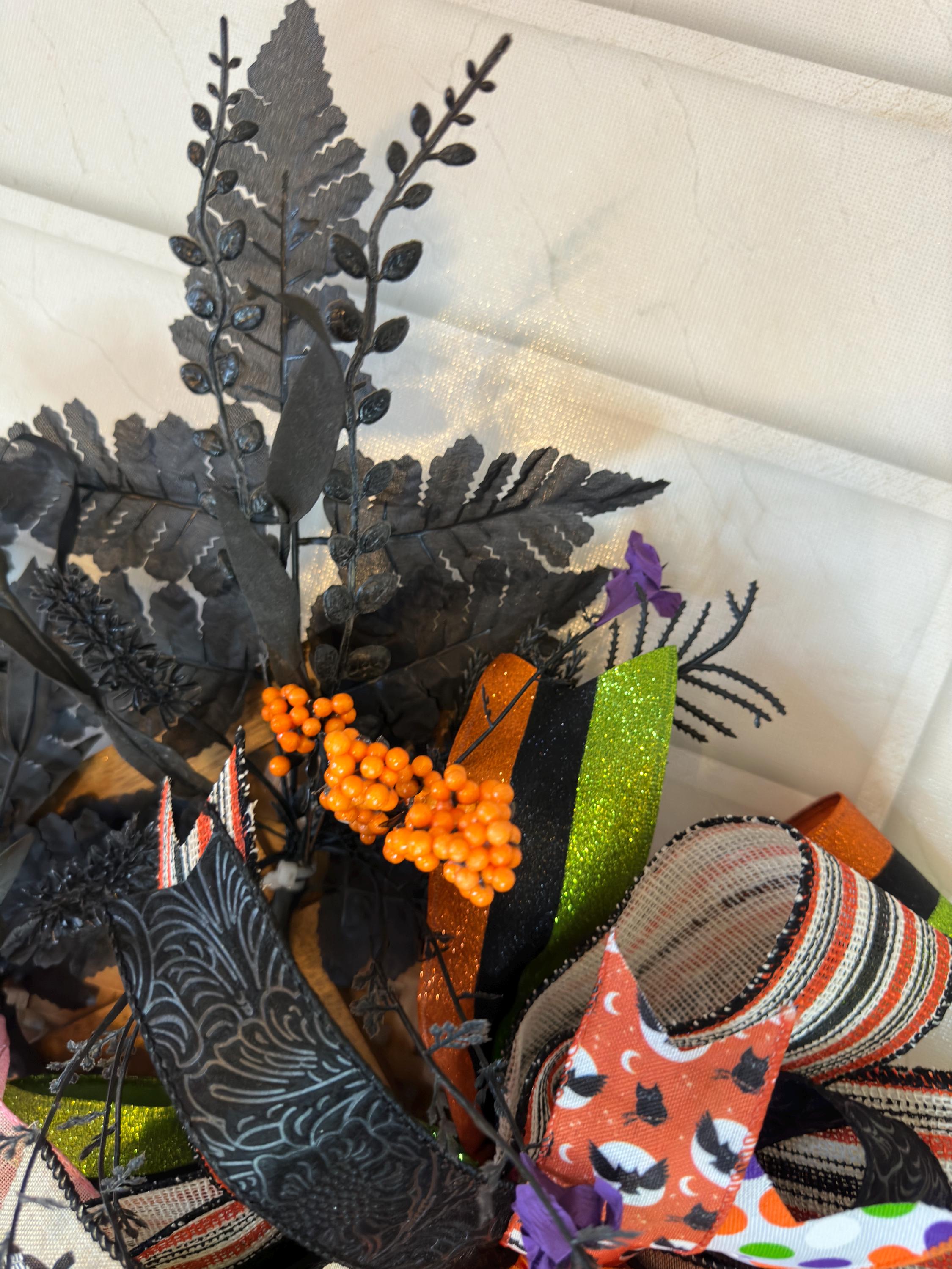Halloween Black Cat Wreath: Witch Hat Door Decor, Spooky Wall Hanging ...