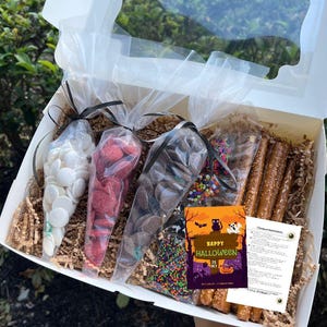 Halloween Treats Box - Activity for Kids - Etsy