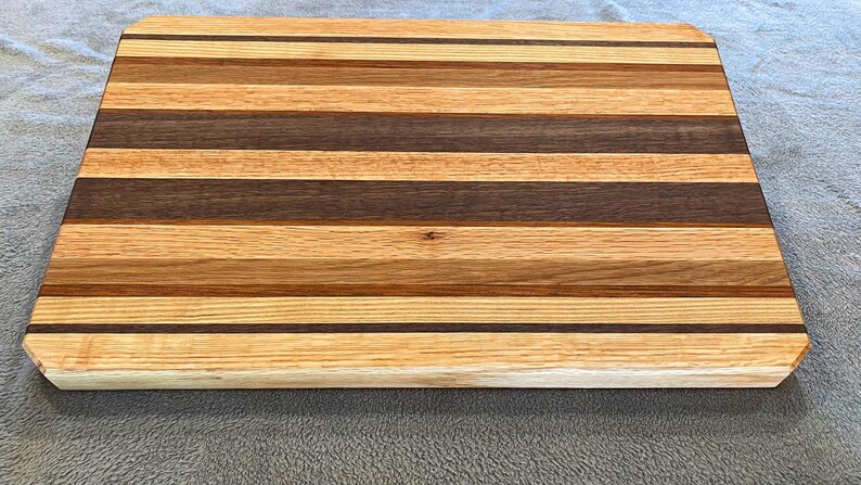 Handmade Edge Grain Wood Cutting Board: Kitchen Decor - Etsy