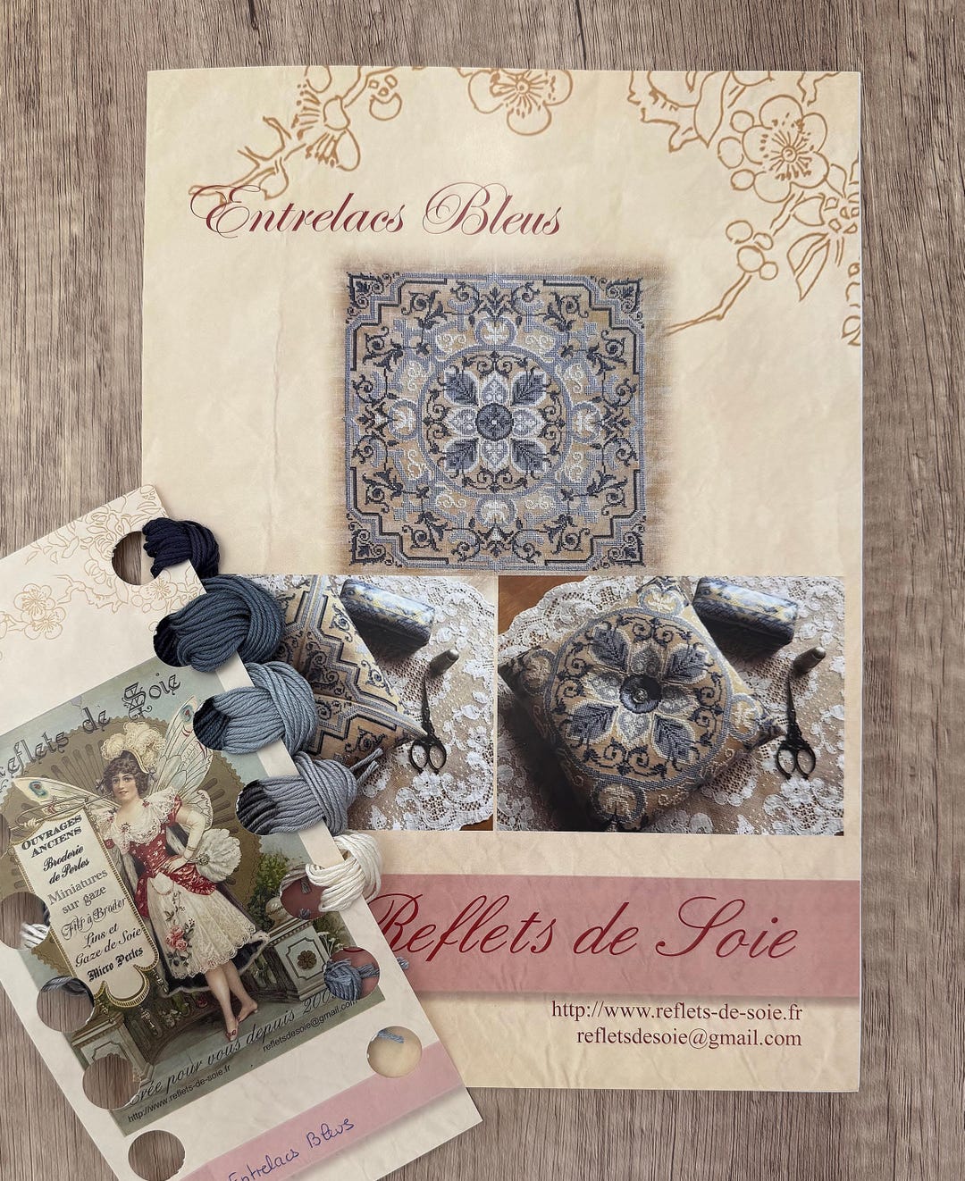 Reflets De Soie Entrelacs Bleus Chart With AVAS Soie D'alger Silk Thread Pack Cross Stitch Brand ...