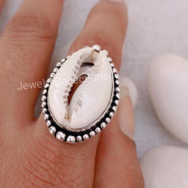 Cowrie Shell Ring - Etsy