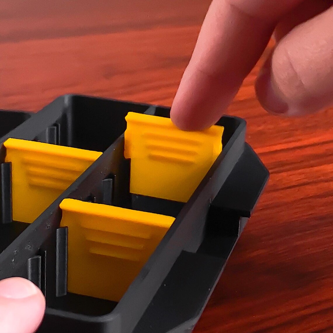 3D Printable Storage Box With Dividers STL File (digital Download) - Etsy