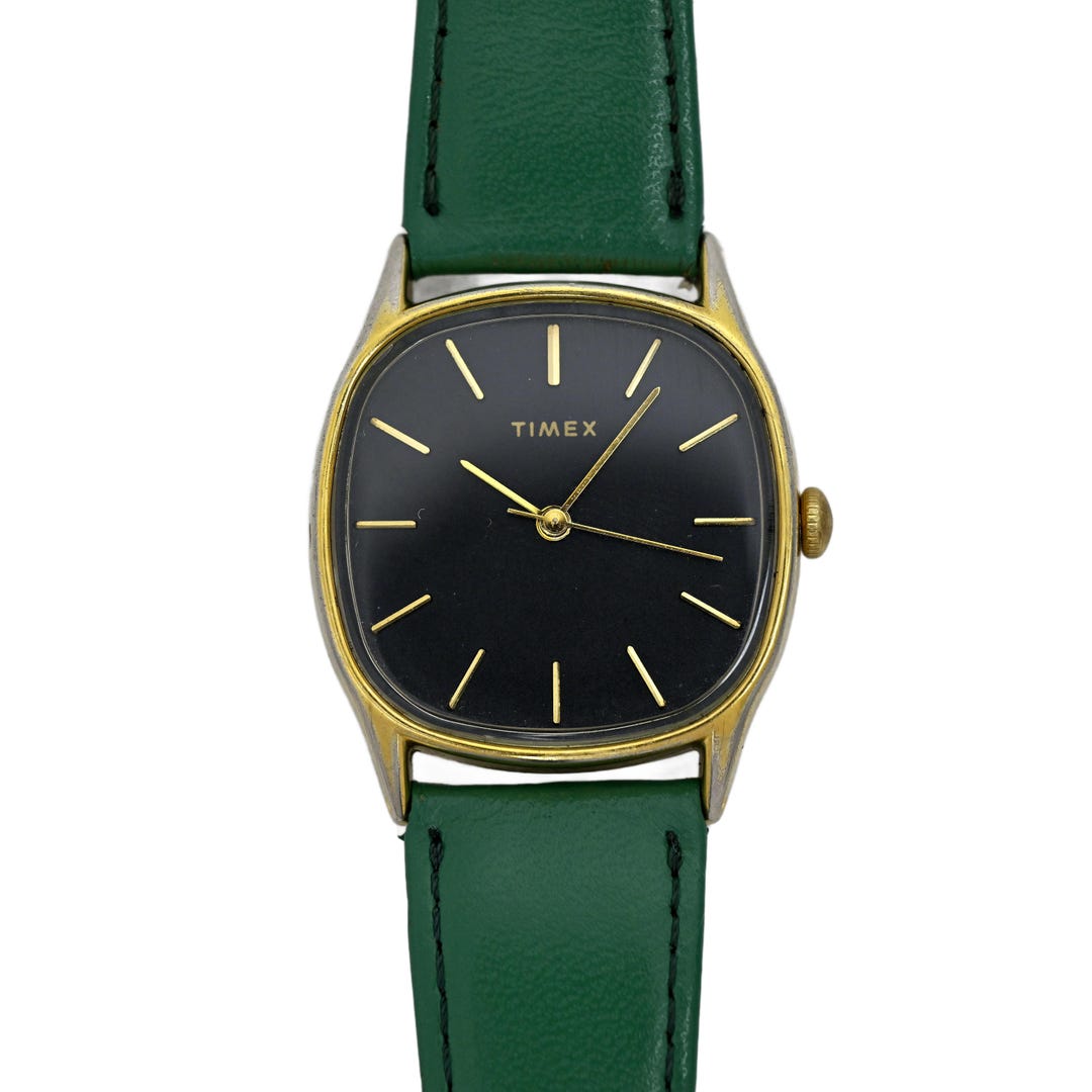 Timex Vintage Men's 1980's Black Dial Gold Tone Mechanical Square Watch ...