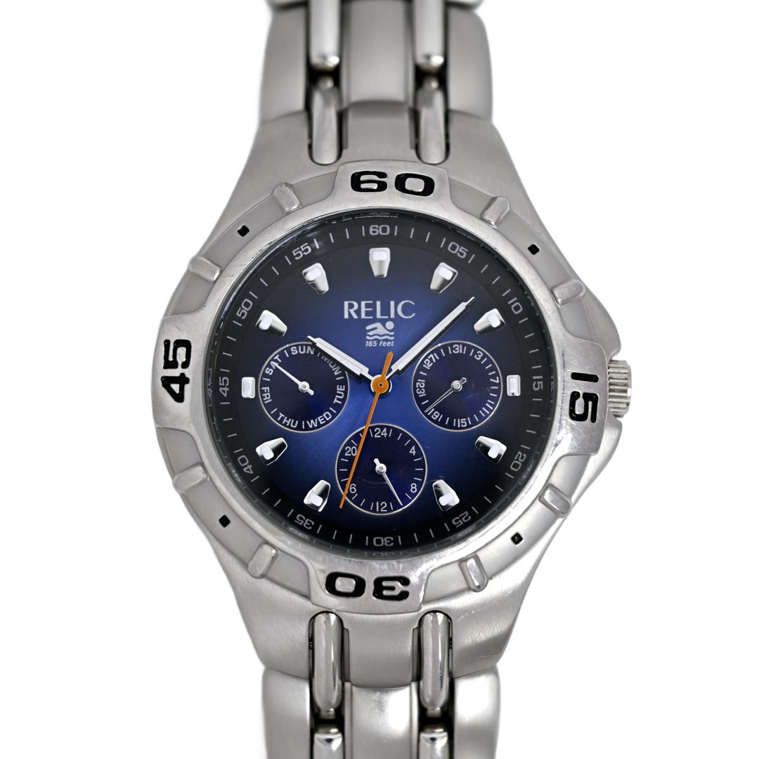 Relic Men's Day Date Blue Divers Watch Steel Integrated Bracelet Quartz ...