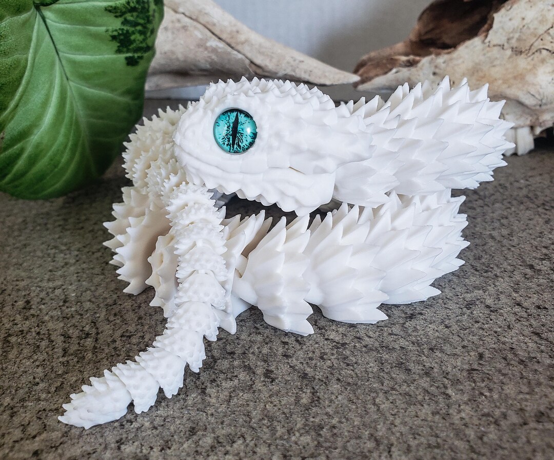 Leucistic Articulated Bush Viper W/ Retractable Fangs - Etsy