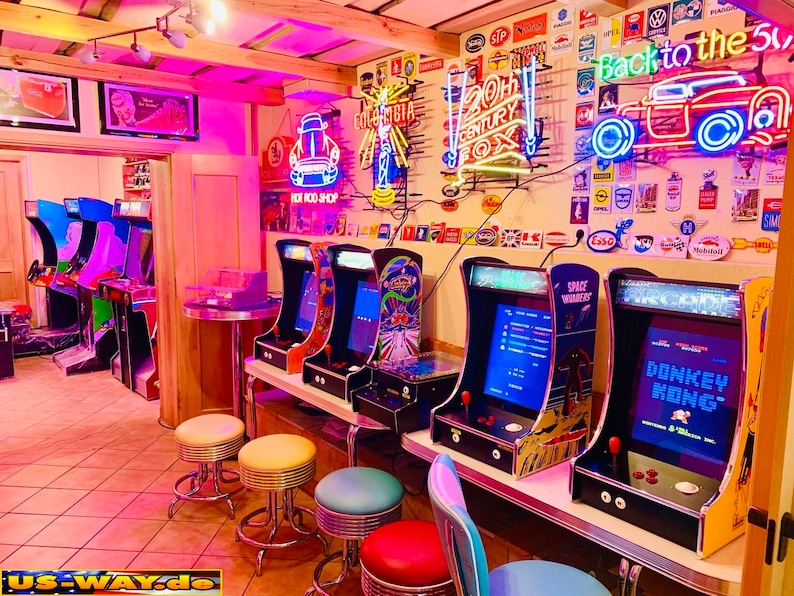 G-09 Space Invaders Retro Arcade Cabinet TV Video Game Machine 19" LCD ...