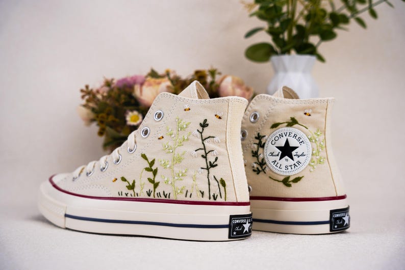 Custom Converse Chuck Taylor Embroidered /embroidered Converse Custom ...