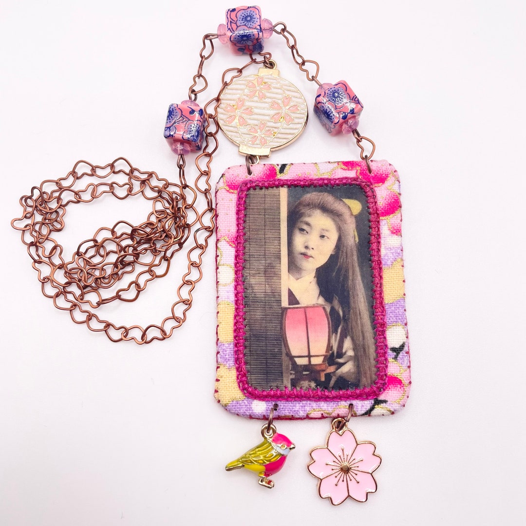 Japanese Geisha Lantern Bird Sakura Flower Necklace Japanese Heart - Etsy