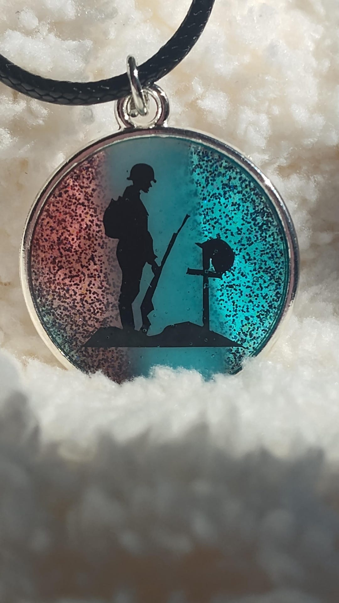 Fallen Soldier/ Heroes Necklace, Round Remembrance Keepsake Necklace - Etsy