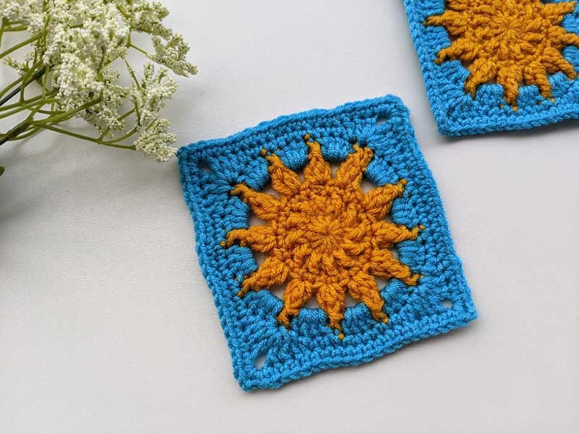 Small Sun Granny Square Sun Crochet Pattern DIY Sunburst Crochet Square ...