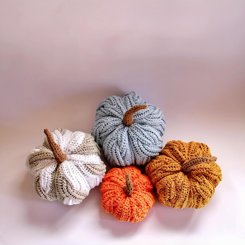 Crochet Pumpkin Pattern With Braid Pattern Halloween With Video ...