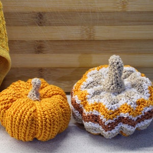 Halloween Pumpkin Crochet Pattern With Video Tutorial in Italian and ...