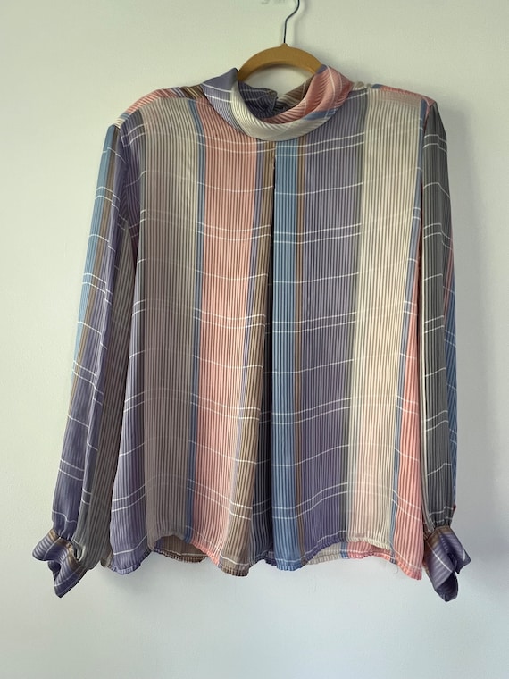 Pastel Blouse + Vintage ladies back button top + Spr… - Gem