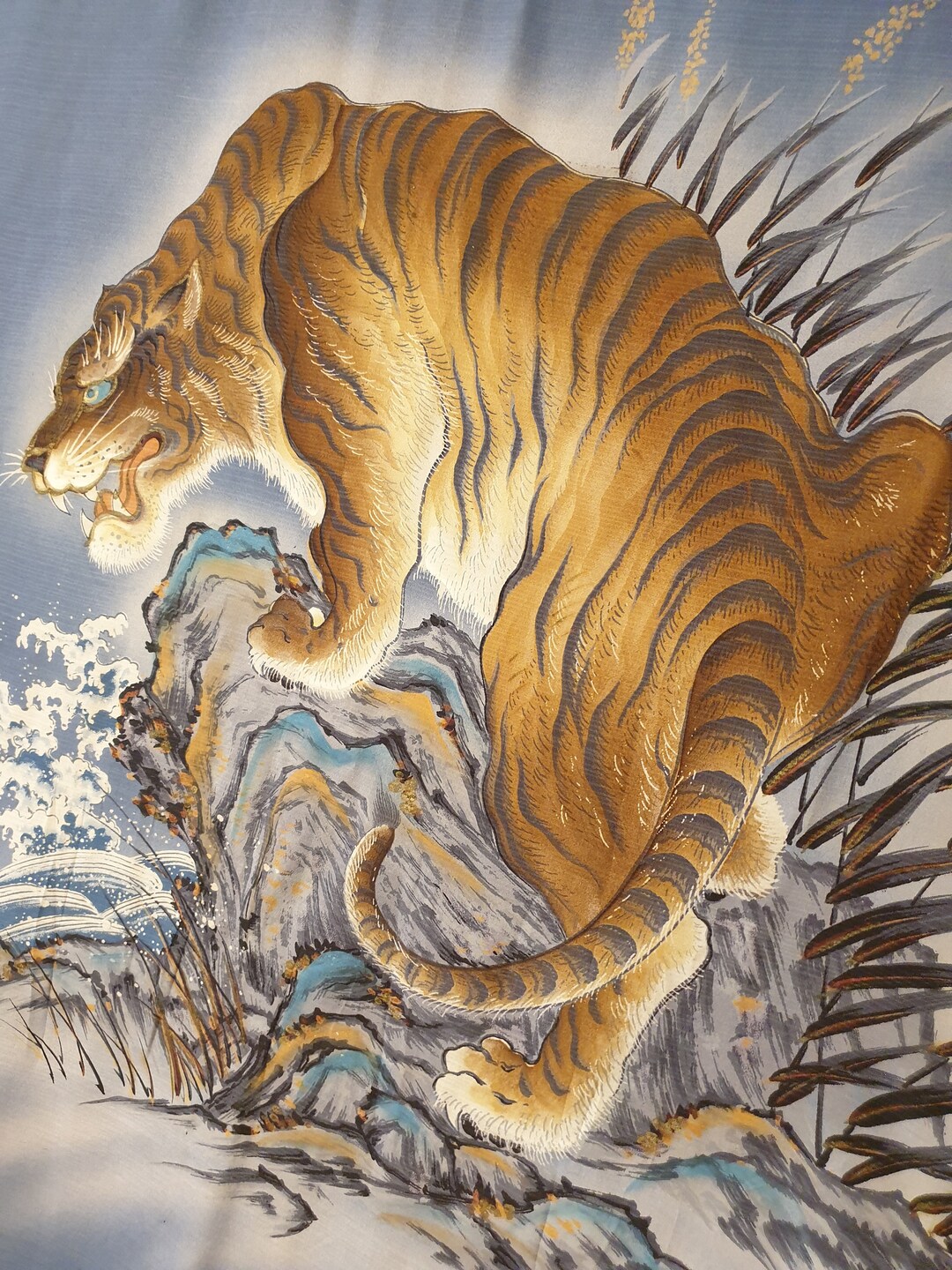 Nagajuban antique Roaring TORA 虎 / TIGER on Mountain Peak - Etsy