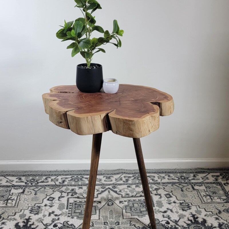 Live Edge Side Table - Etsy