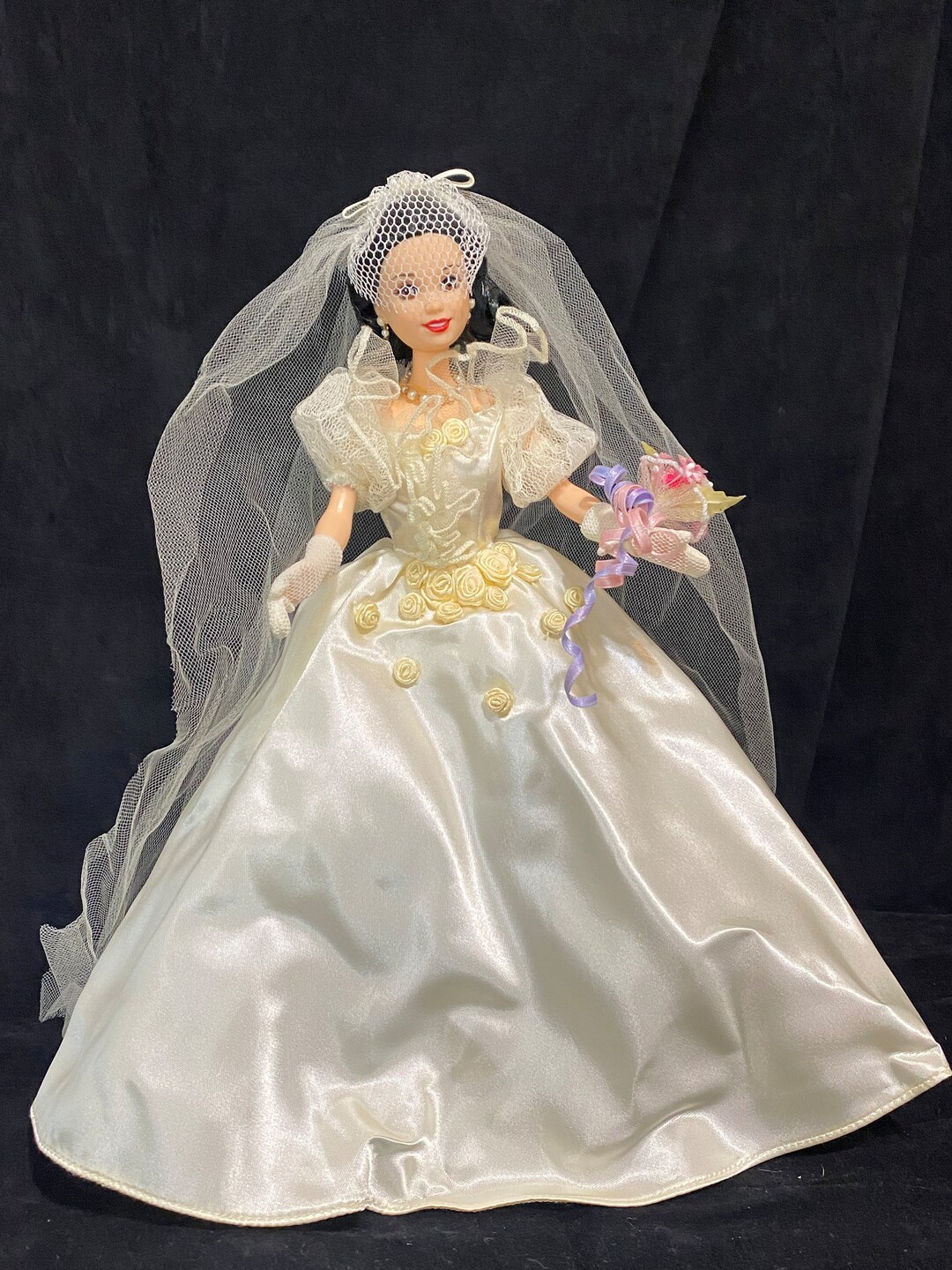 Vintage Snow White Wedding Barbie - Etsy