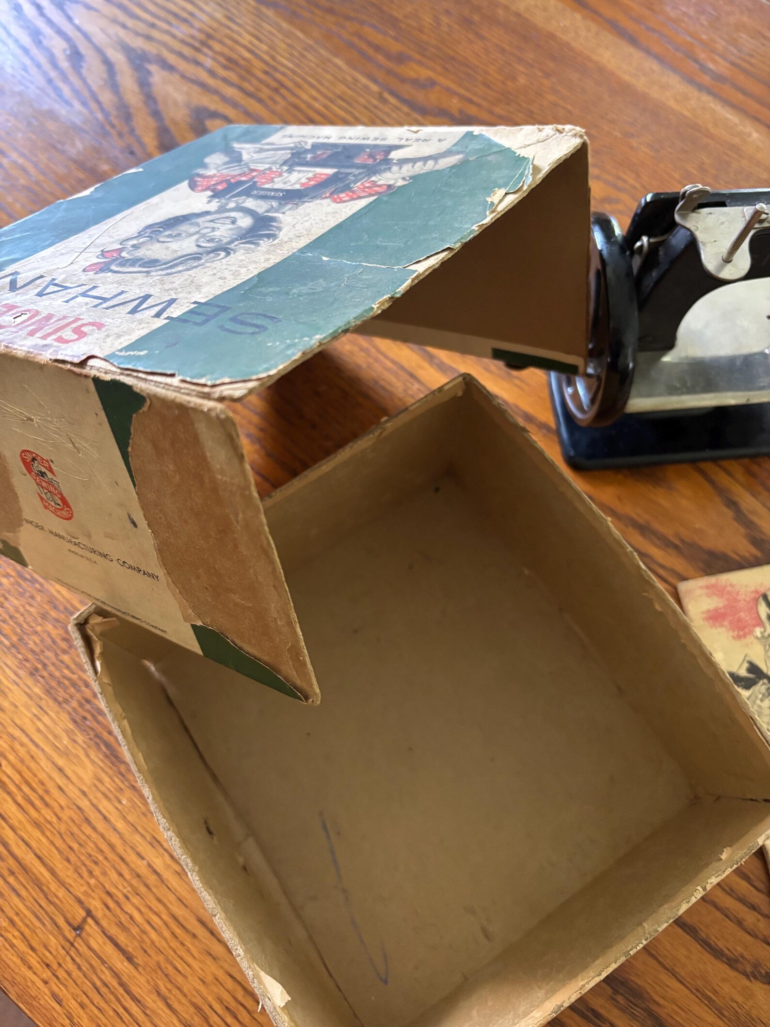 1950s Singer Toy Sewing Machine, Box, Booklet, Vintage / Antique Sewing ...