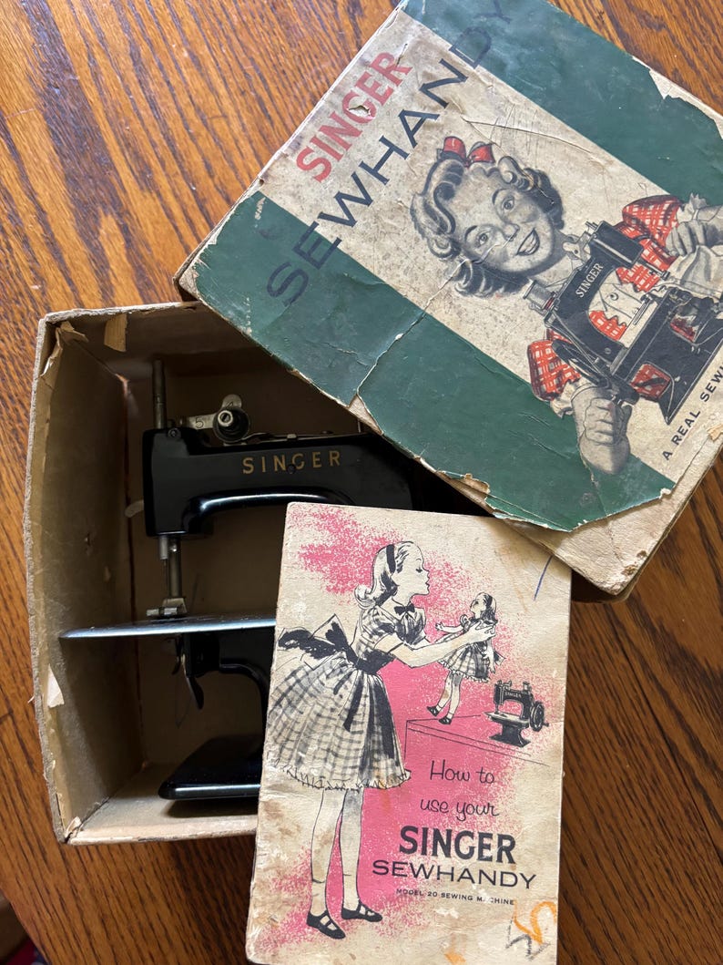 1950s Singer Toy Sewing Machine, Box, Booklet, Vintage / Antique Sewing ...