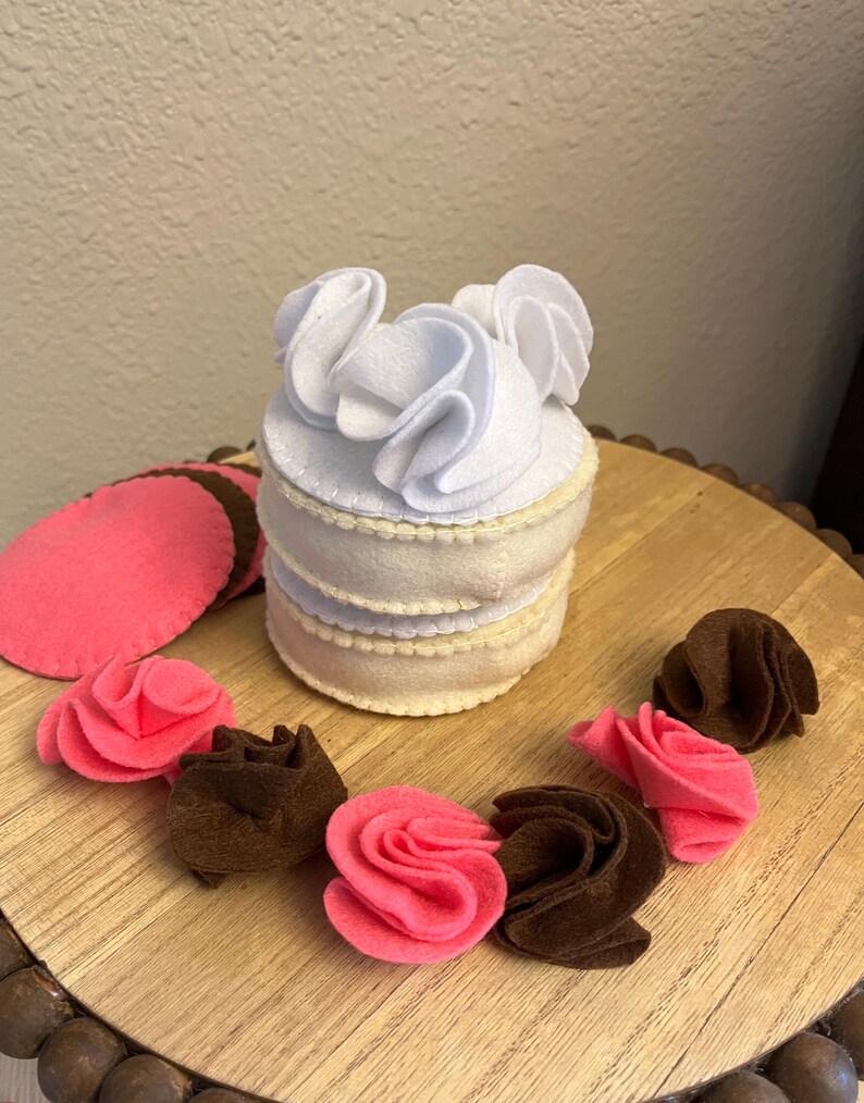 Felt Cake Vanilla Cake for Play Felt Cake for Play Felt Bakery Food ...