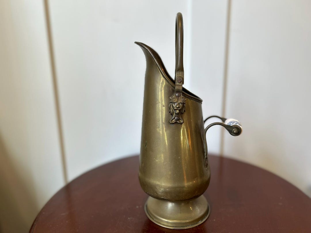 Vintage Small Brass Fireplace Coal Scuttle or Bucket With Lion Head ...