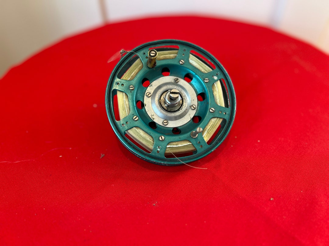 Vintage James Heddon and Sons Winona 108-FF Fishing Reel Turquoise ...