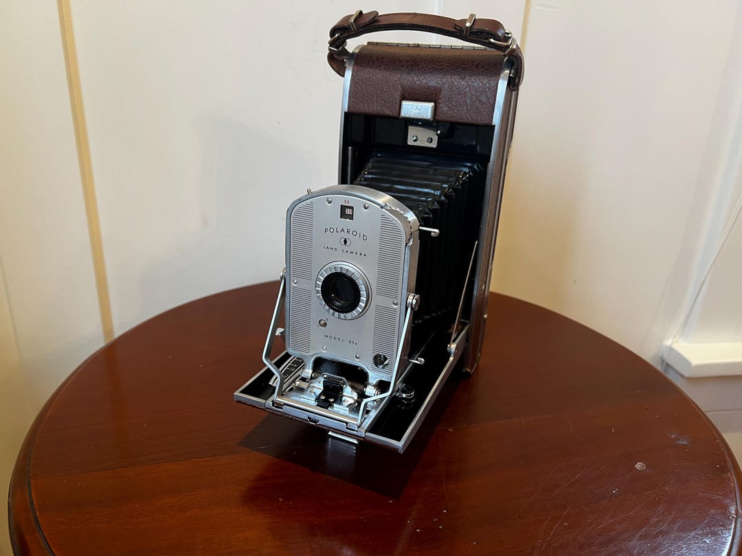 Vintage 1950s Polaroid Land Camera Model 95B - Folding Polaroid Instant ...