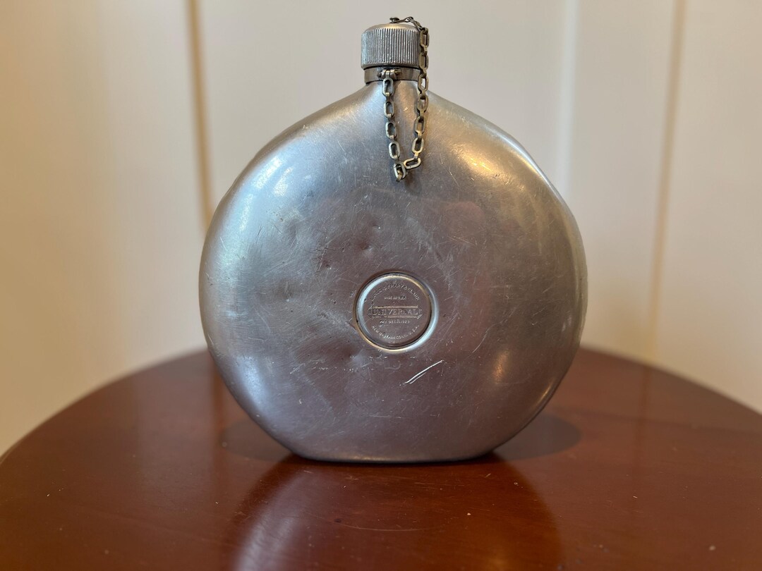 Antique 1923 Landers Frary & Clark Universal Aluminum Flask or Water ...