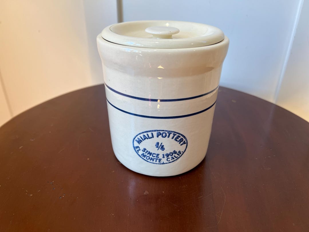 Vintage Miali Pottery 1/4 Gallon Stoneware Crock W/ Blue Accent and Lid ...