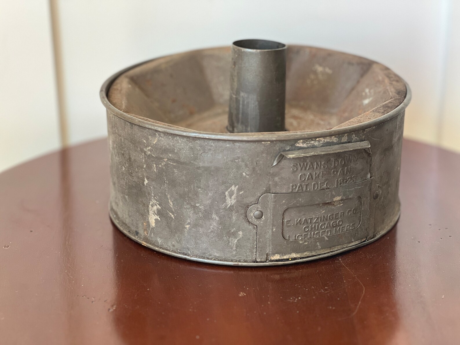 Antique Swans Down Tin Cake Pan Patent Dec. 18 1923 by E. Katzinger Co. Chicago Farmhouse Decor ...