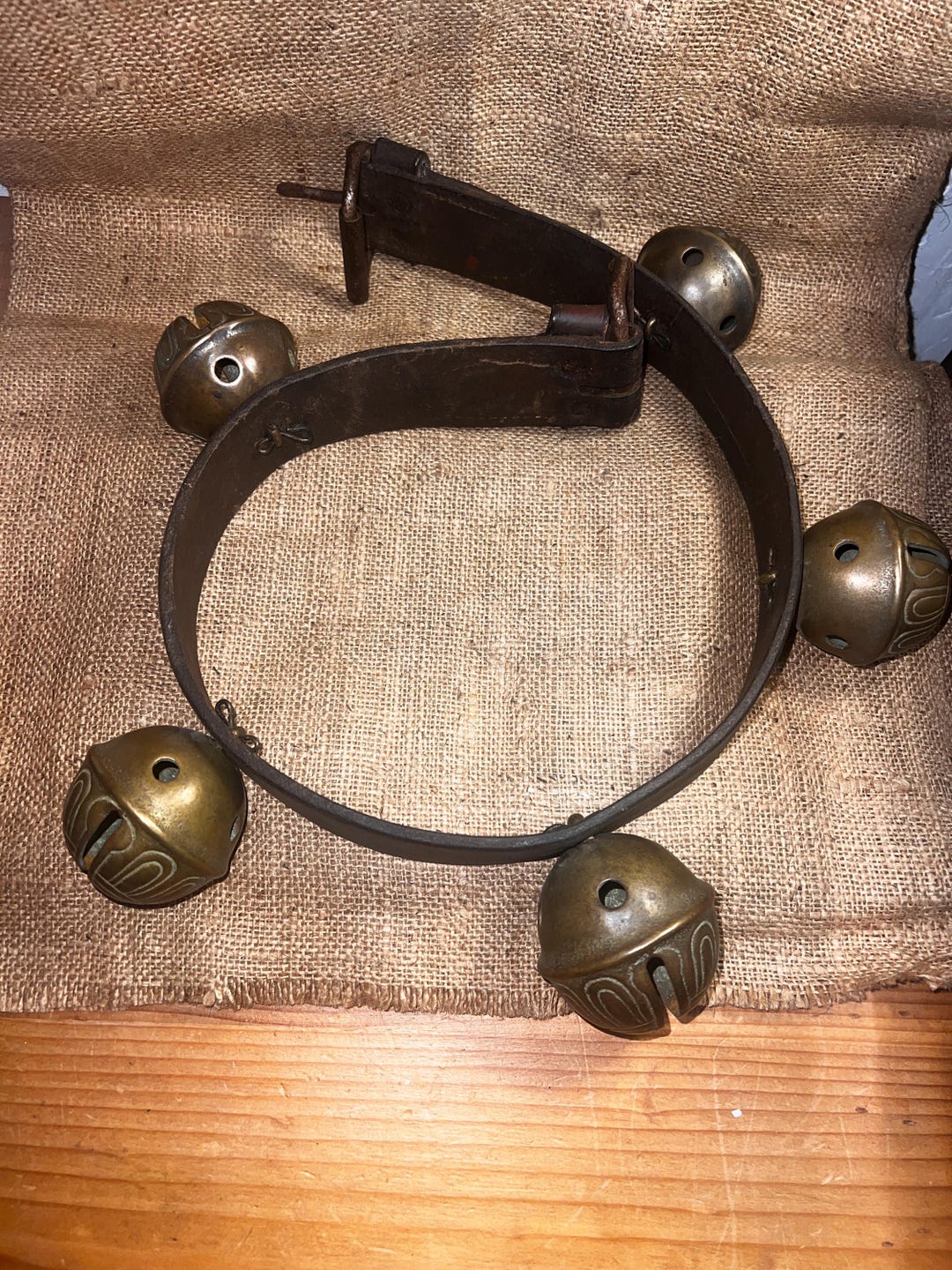 Antique Graduated #13,14,15 BRASS SLEIGH BELLS on Leather Horse Strap W ...
