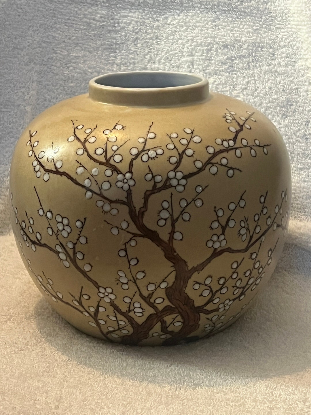 Vintage Japanese Vase Hand Painted Tree With White Flowers 6.5” Tall 7 ...