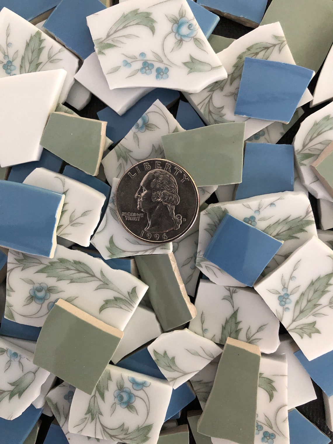 Broken China Pieces, Broken Dishes, Mosaic Pieces, Mosaic Tiles ...